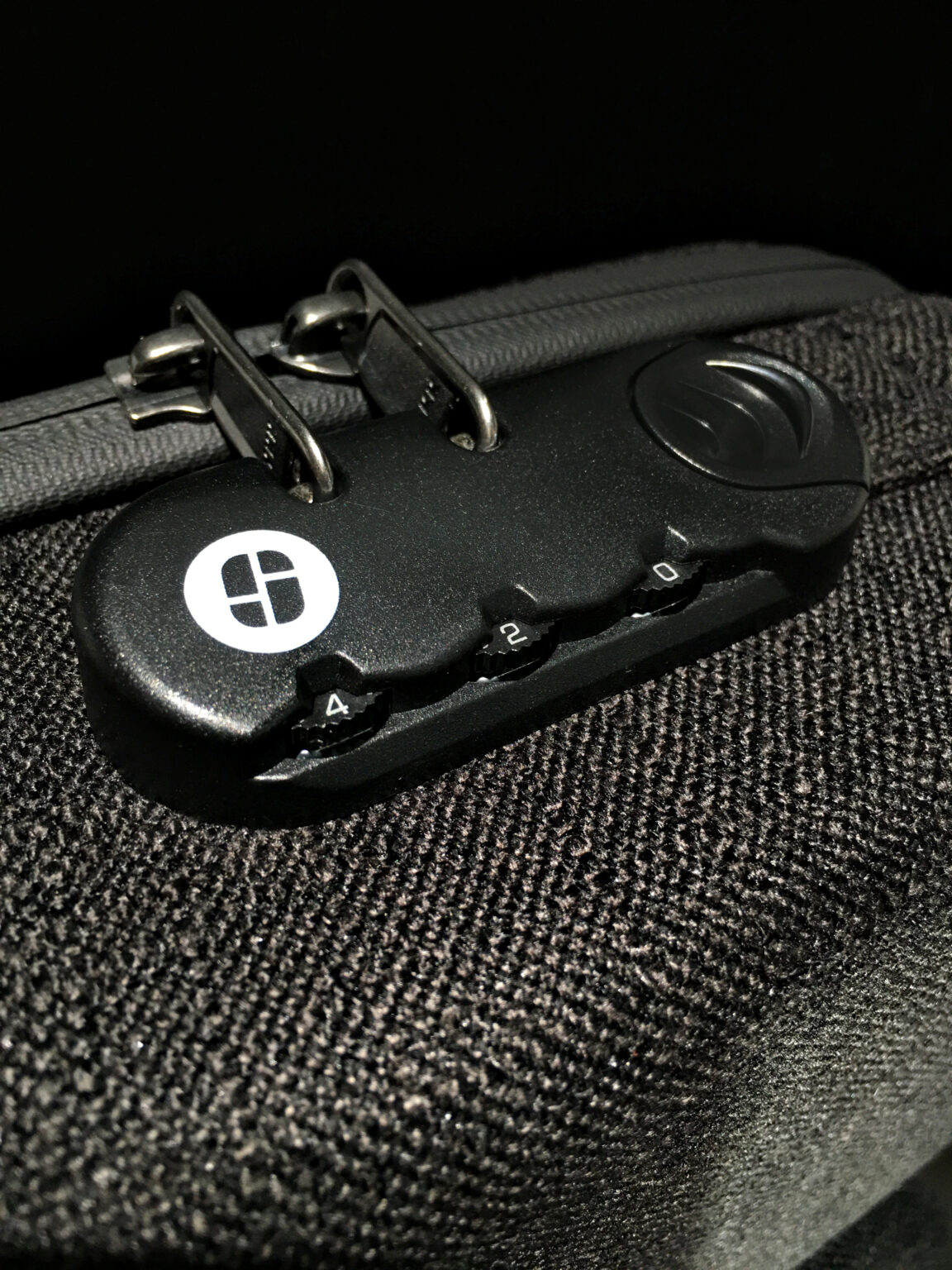 StashLogix Silverton Lockable Stash Case - Small | Dry Herb Vaporiser ...